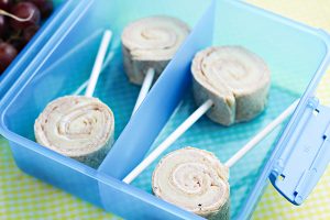 Kid Lunch Ideas: Tortilla Pinwheel Lollipops - Home Cooking Memories
